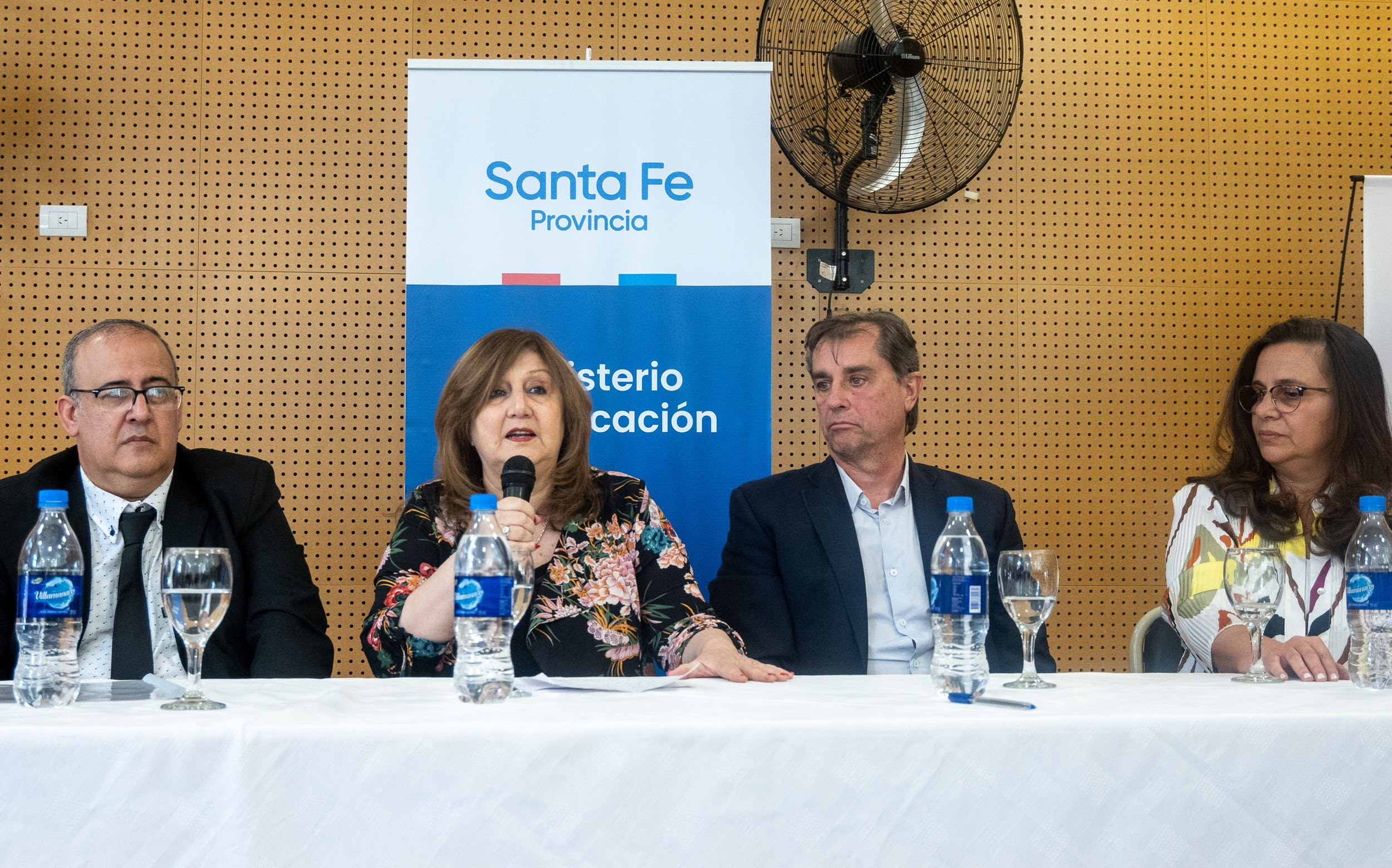 La provincia inauguró el nuevo edificio del Instituto Superior de ...